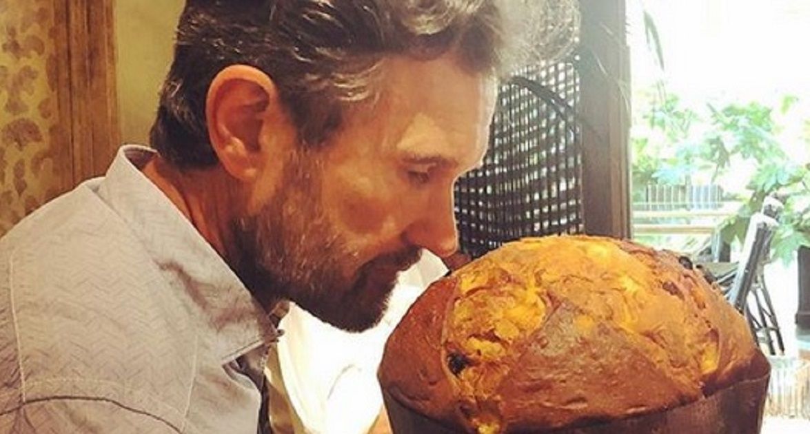 Sapete quanto costa il panettone artiginale firmato Carlo Cracco? Ecco ... Sapete quanto costa il panettone artiginale firmato Carlo Cracco? Ecco ...