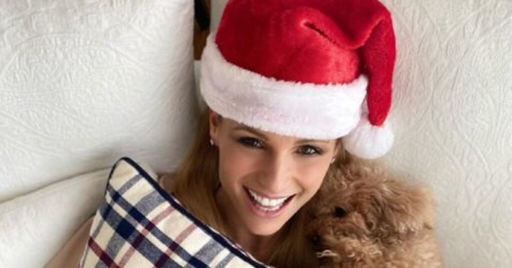 Barbara D'Urso posta una foto in tenuta da casa, ma agli utenti non ...